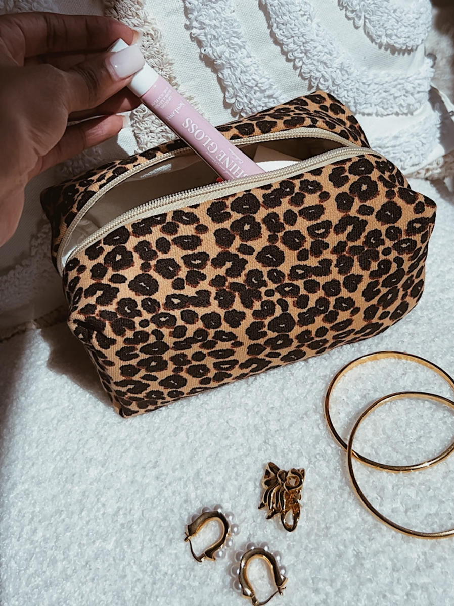 Wild Chic Cosmetic Pouch – New Level